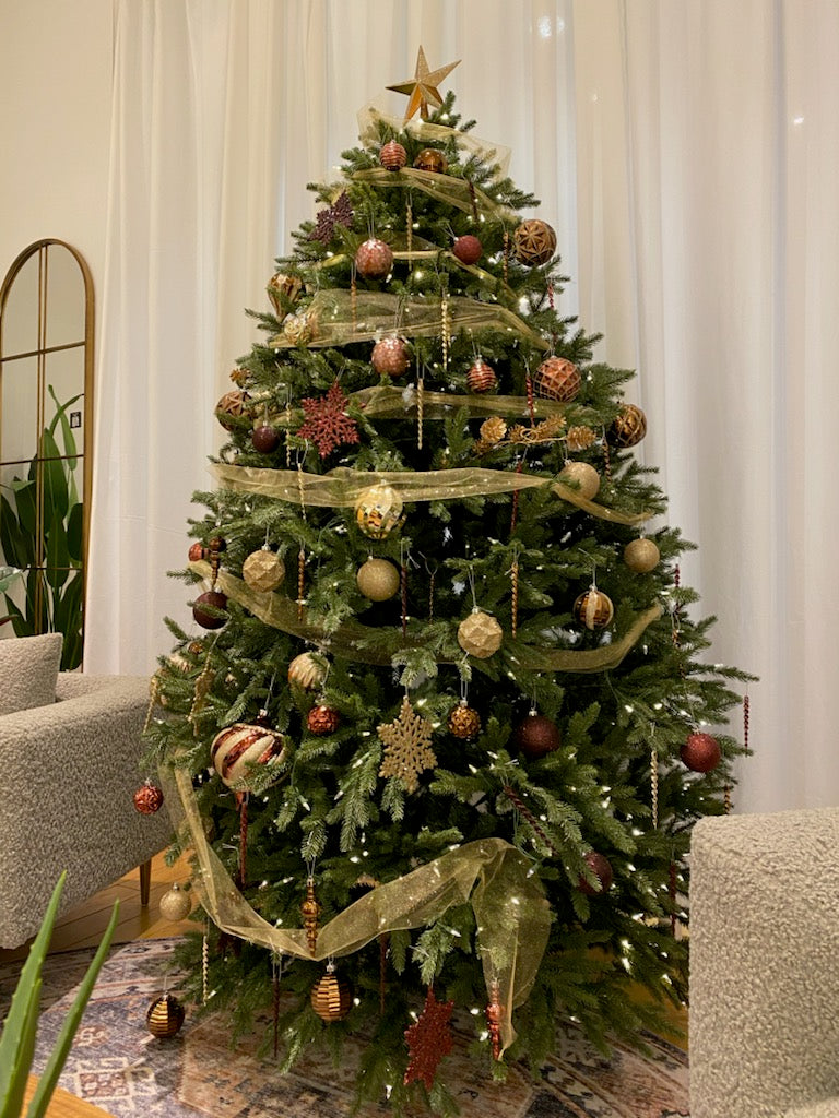 Artiplanto Oscar Most Realistic Artificial Fir Pre-Lit Christmas Tree 7 ...